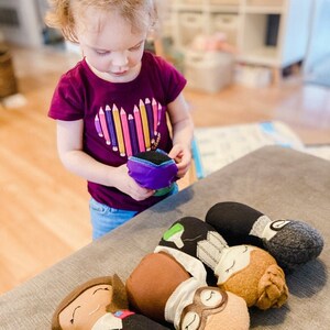 Choose ONE Ruth Ginsburg Frida Malala Mae Jemison Jane Goodall Misty ...