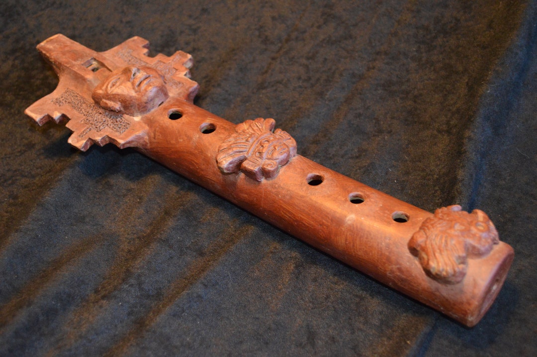 Spectacular Pre-columbian Native American Clay Flute by the Late Master ...