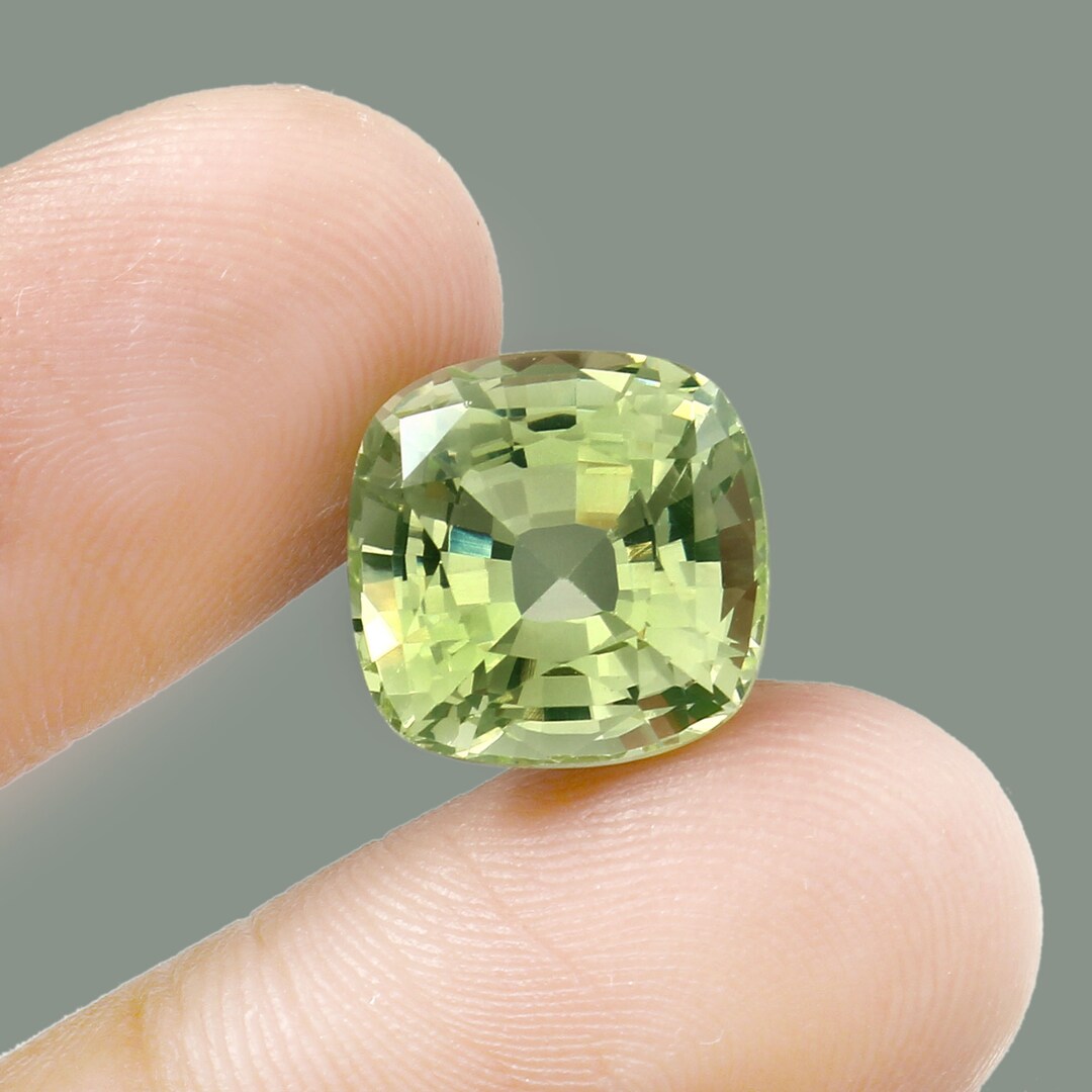 12mm AAA Ceylon Green Spinel: Cushion Cut Loose Gemstone - Etsy