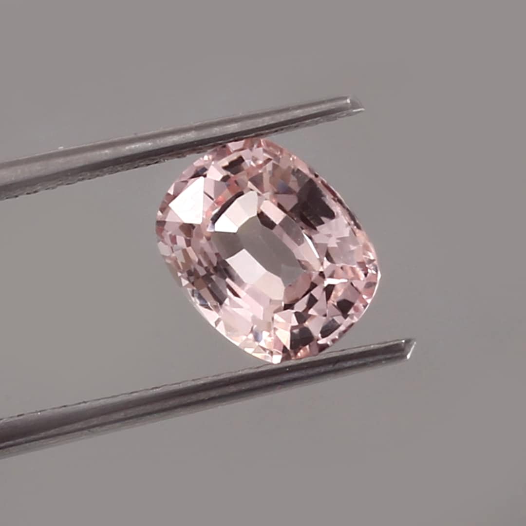AAA Flawless Madagascar Morganite Cushion Loose Gemstone Cut, Extreme ...