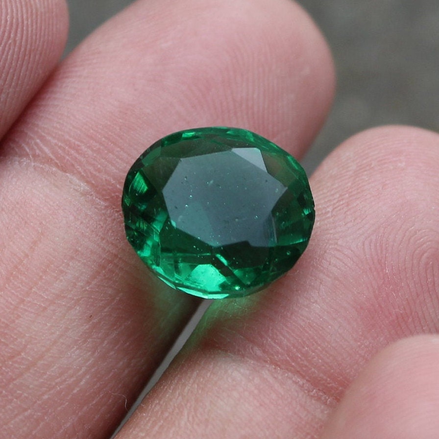 Brilliant Emerald Color Cut Oval Shape Faceted Lab Created | Etsy