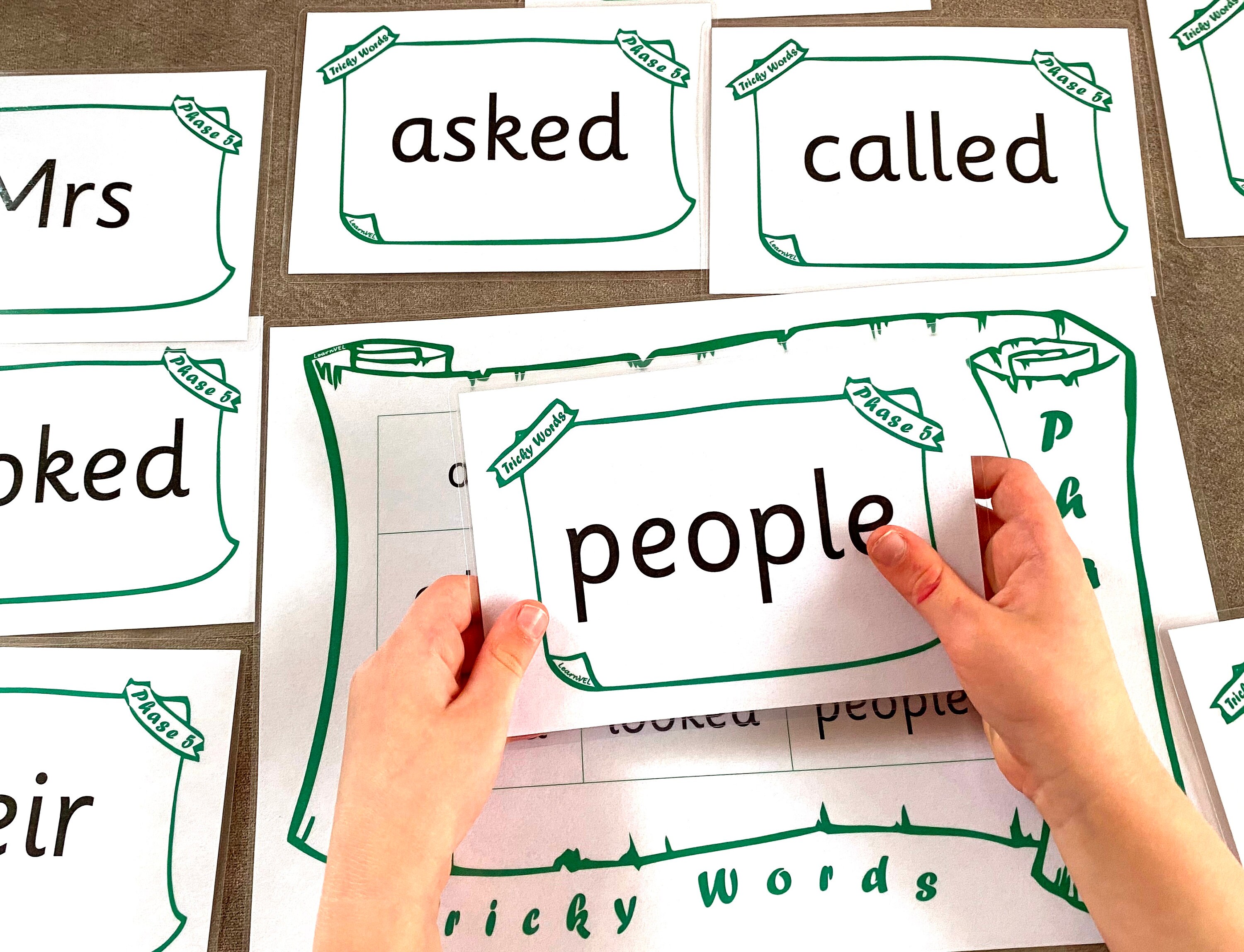 Printable PDF Key Tricky Words All Phases Large A6 Flash Cards EYFS KS1 ...
