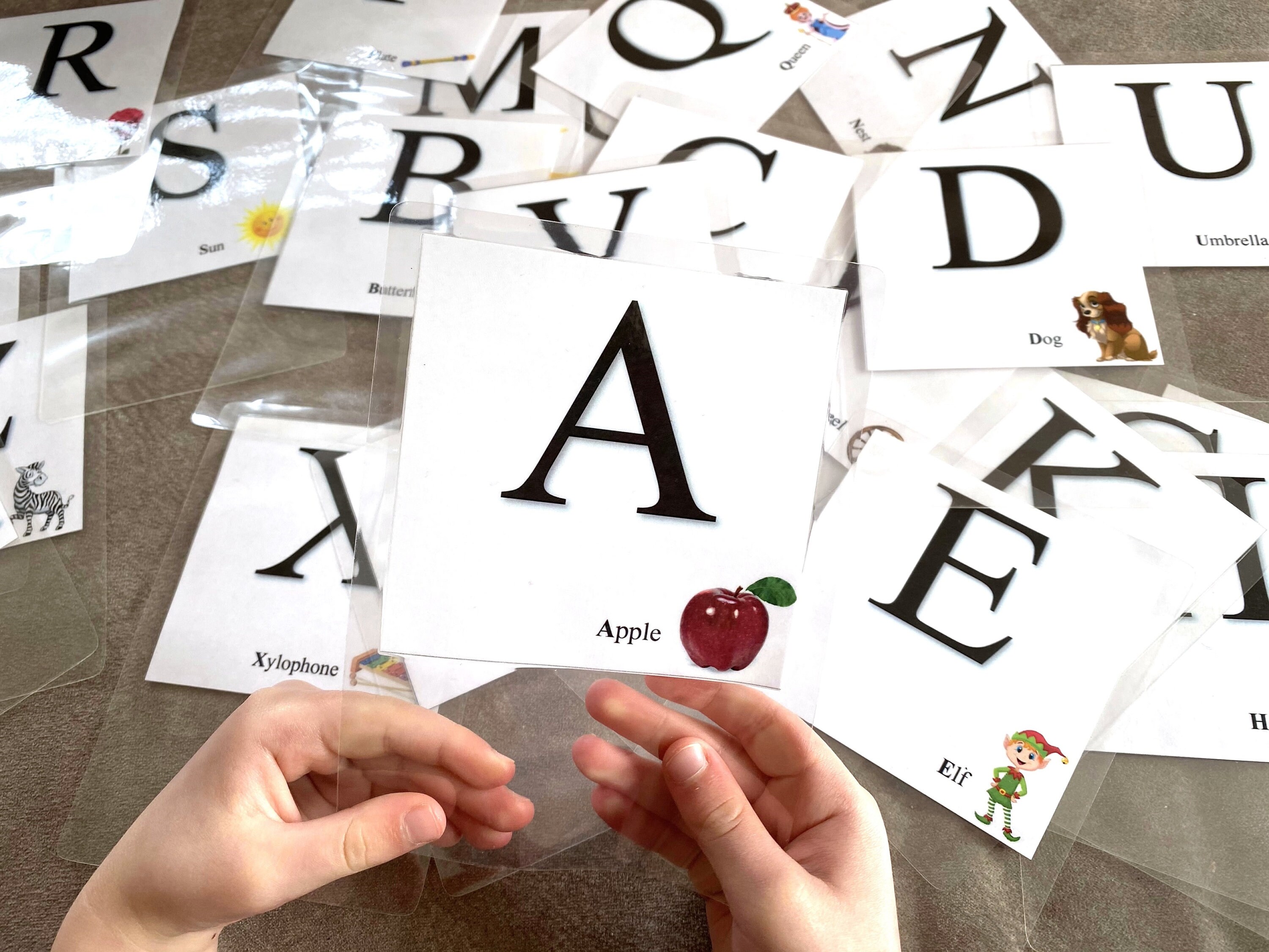 Alphabet Large A6 Flash Cards Words and Pictures + ABC Uppercase ...