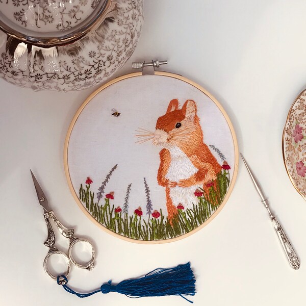 Squirrel Embroidery Pattern - Etsy