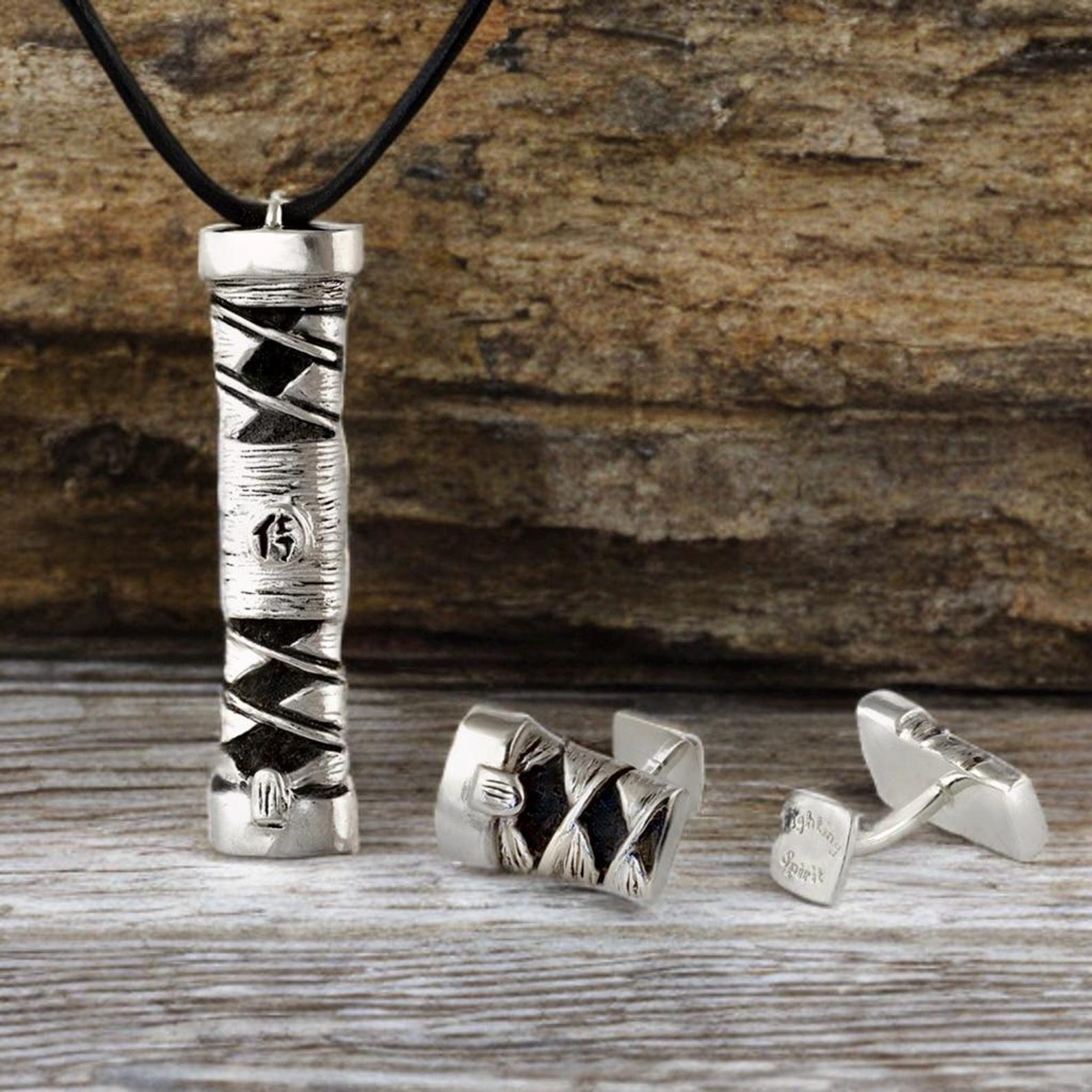 Samurai Kanji Earrings. Handcrafted in Sterling Silver - 3.96grams. - Etsy