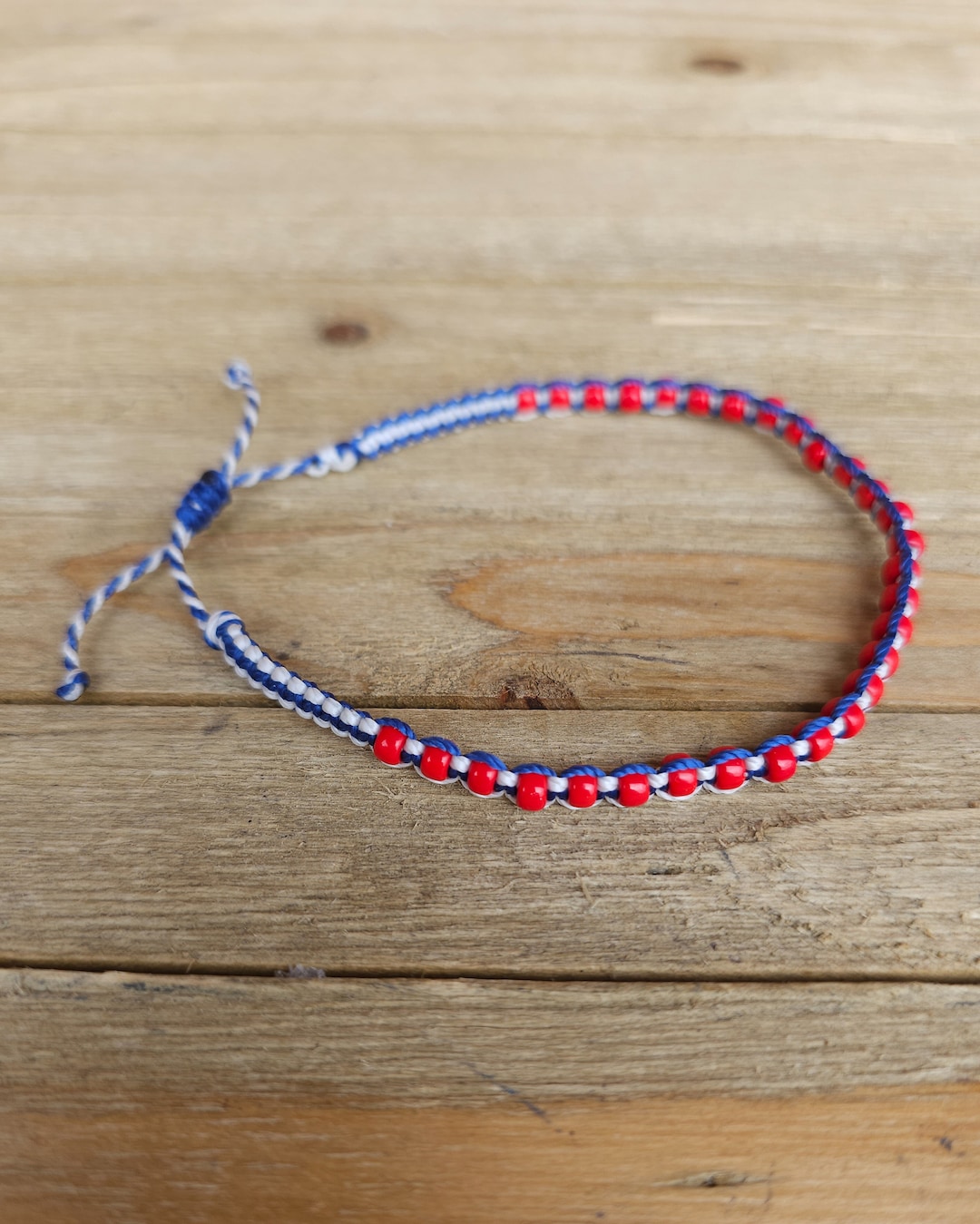 4th of July Bohemian Macrame and Red 6/0 Beaded Bracelet With White and ...