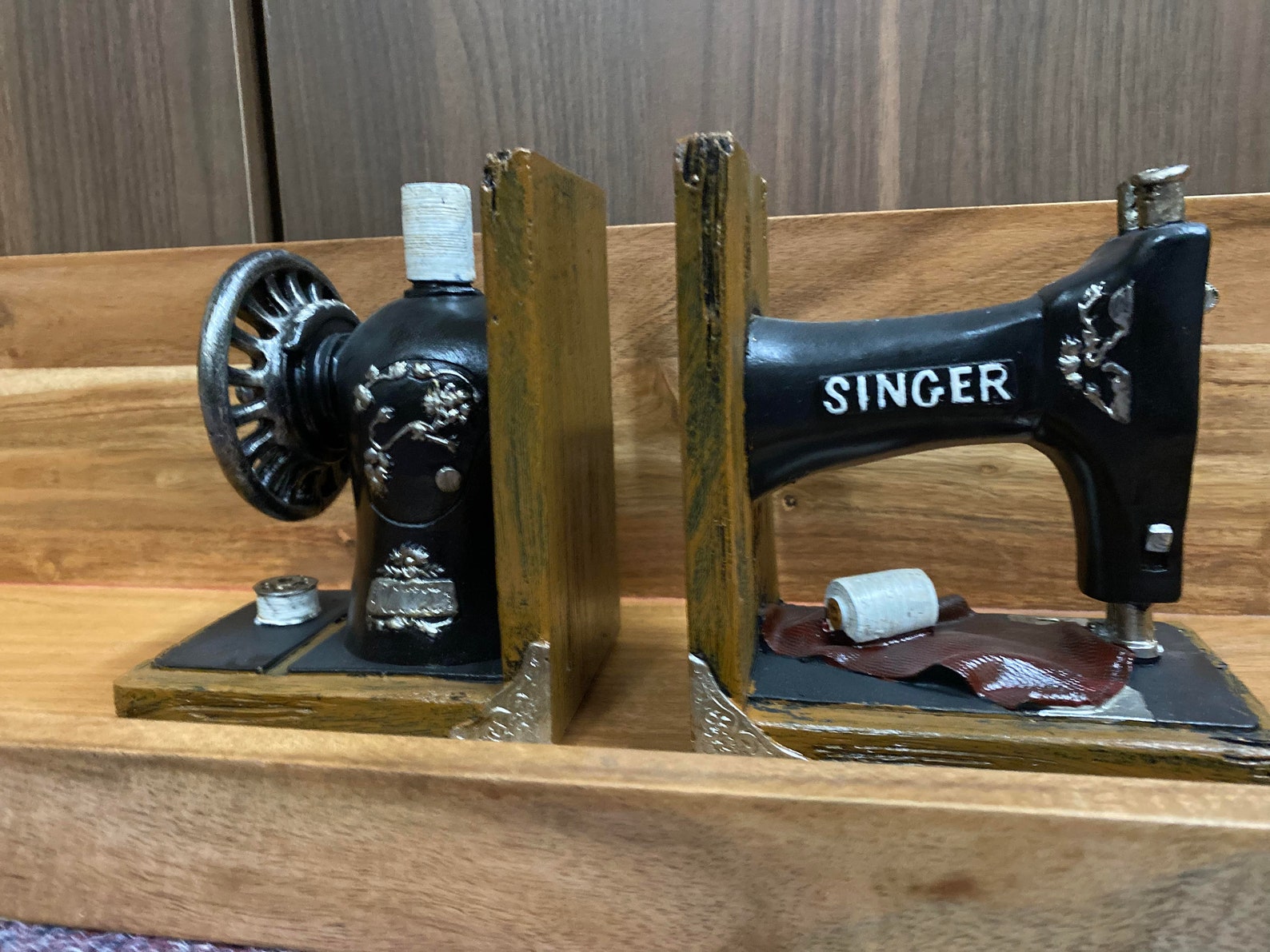 Singer Sewing Machine Bookends - Etsy