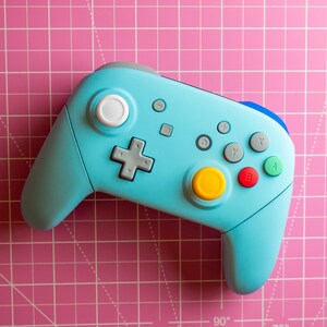 Nintendo Switch Pro Controller Pastel Blue Gamecube Retro Style ...