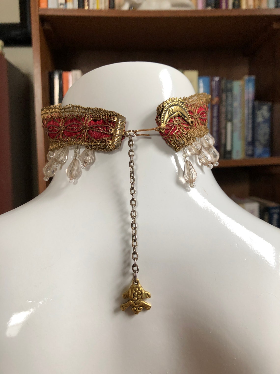 Renaissance Choker Necklace - Etsy