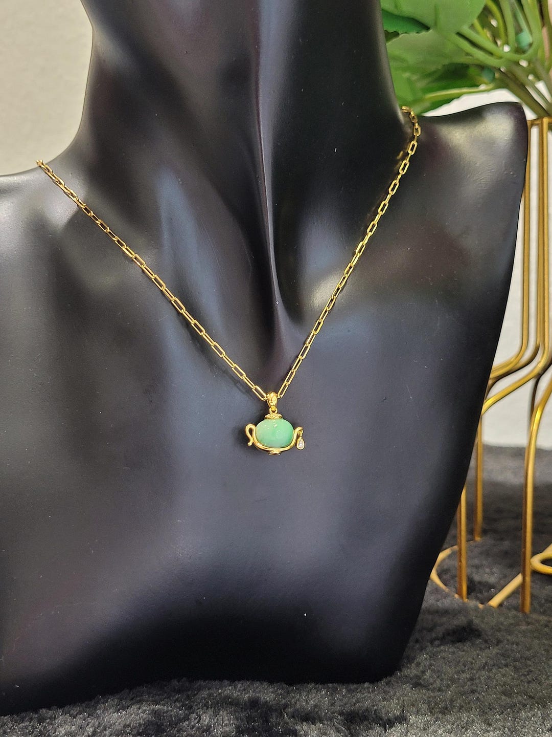18k Yellow Gold Settings Myanmar Grade A Jadeite Pendant teapot-shaped, Dainty JP271 gemstone ...