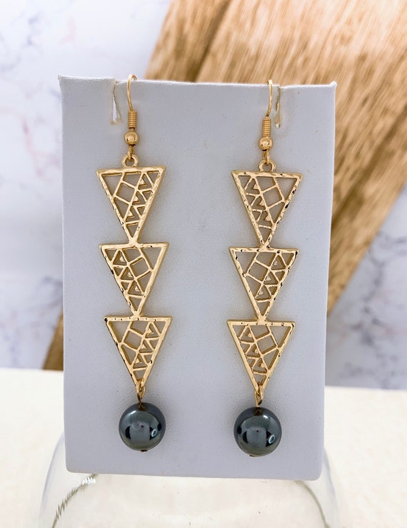 Hawaii Mauna Kea Triangle Tribal With Shell Pearls Hamilton | Etsy