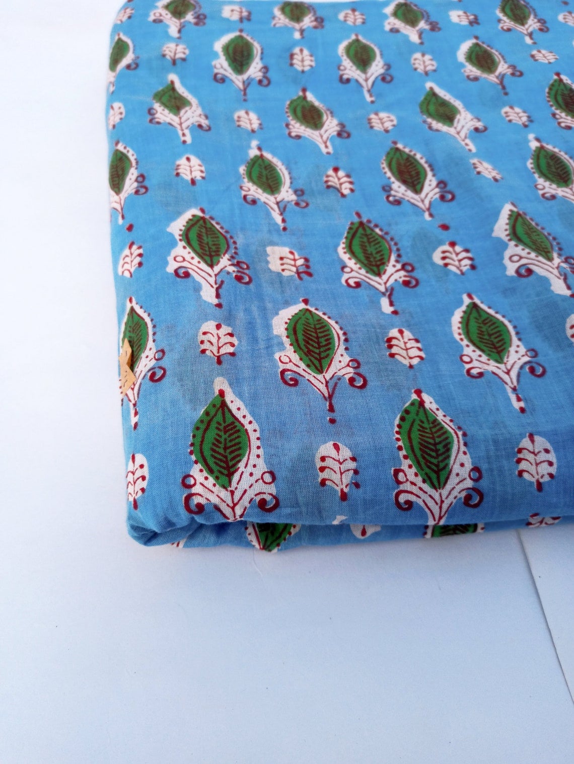 Hand Block Print Cotton Fabric: Floral Sewing & Quilting Fabric - Etsy