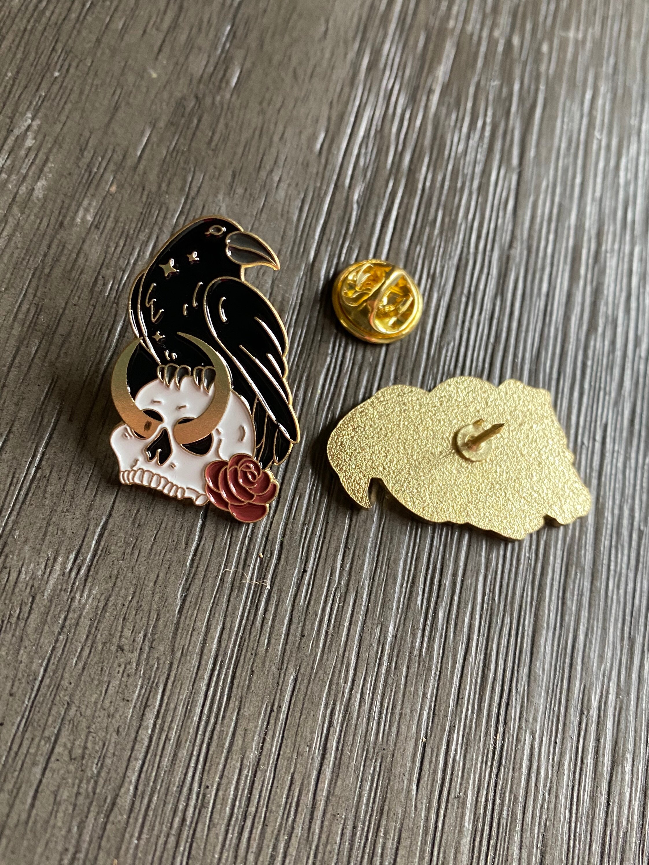 Crow Enamel Pin Crow Skull Pin Witch Pin Gothic Pin - Etsy