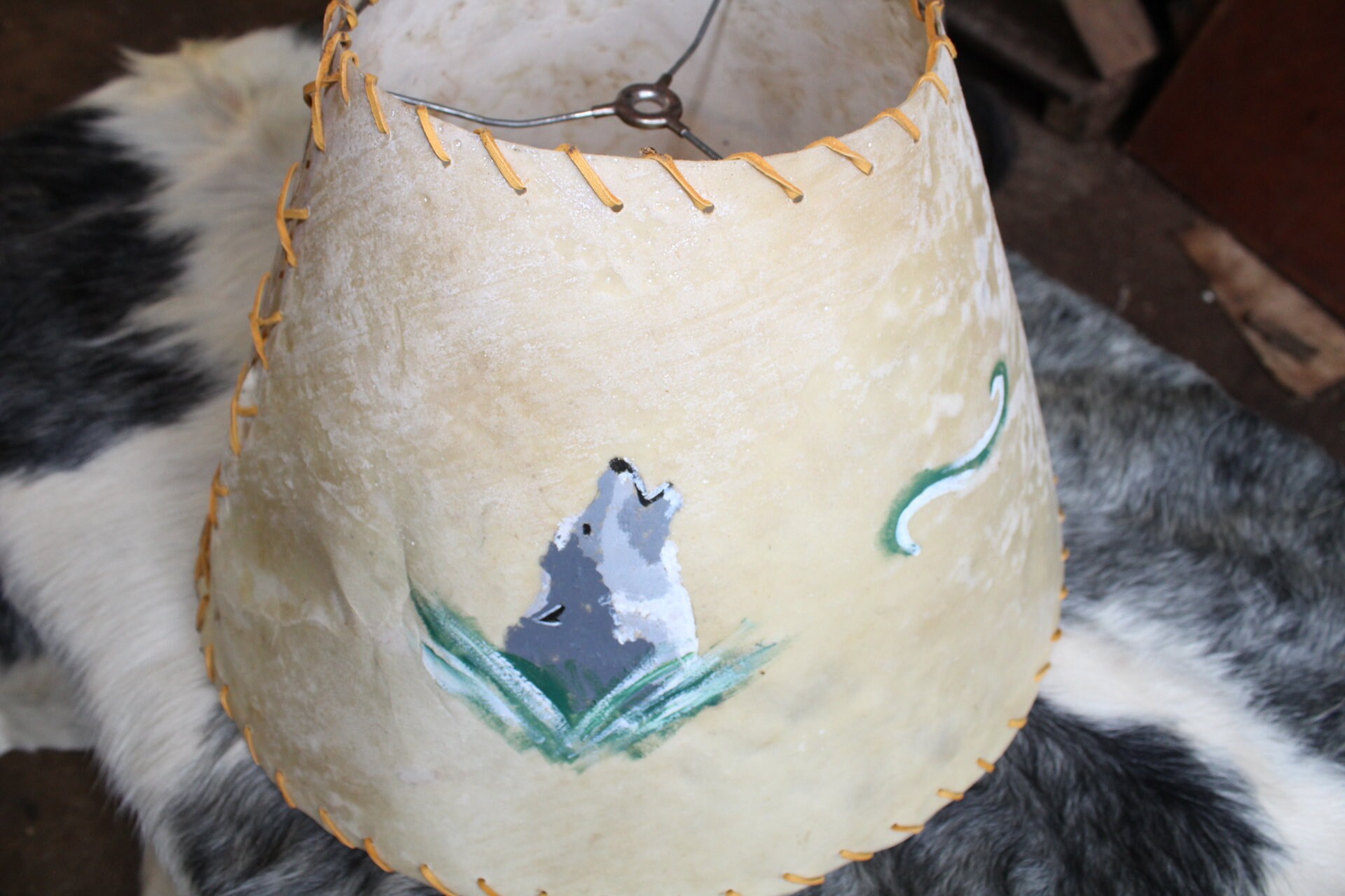 Hand Painted Wolf on Deer Rawhide Shade - Etsy