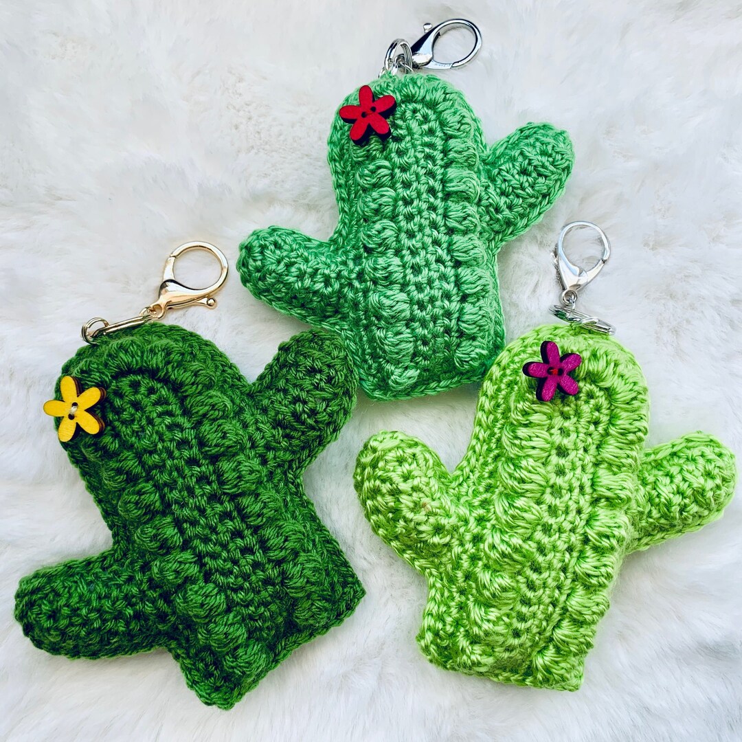 Mini Cactus Bag Charm - Saguaro Amigurumi Keychain - Personalized ...