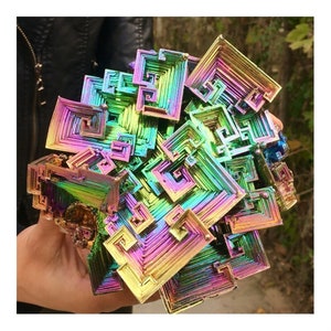 Bismuth Crystals Bismuth Bi Metal Crystal Rainbow Bright Metal Mineral ...