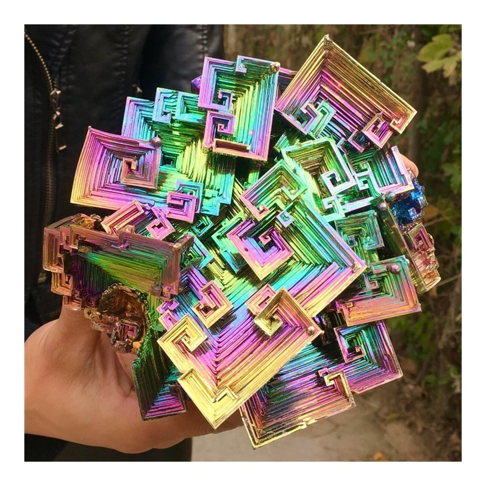 Bismuth Crystals Bismuth Bi Metal Crystal Rainbow Bright Metal Mineral ...