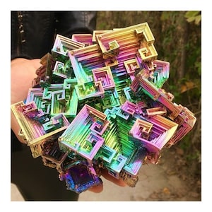 Bismuth Crystals Bismuth Bi Metal Crystal Rainbow Bright Metal Mineral ...