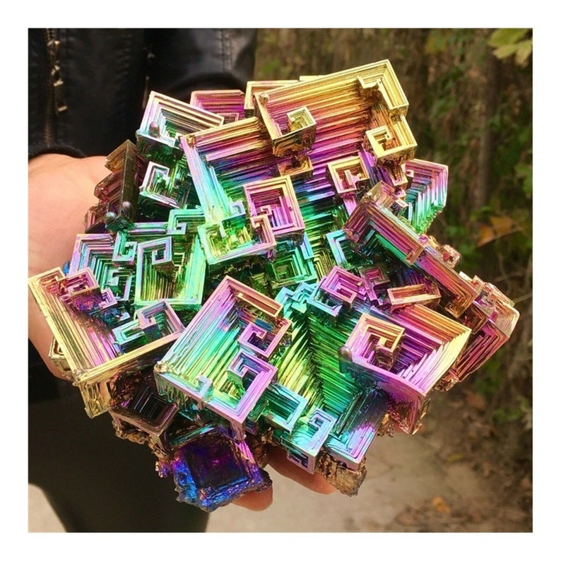 Bismuth Crystals Bismuth Bi Metal Crystal Rainbow Bright Metal Mineral ...
