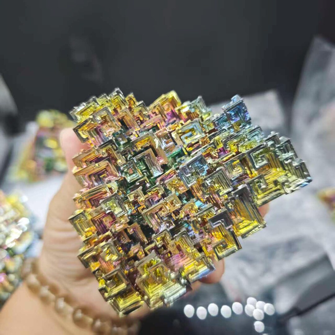 Handcrafted Bismuth Crystals Bismuth Bi Metal Crystal Rainbow Bright ...