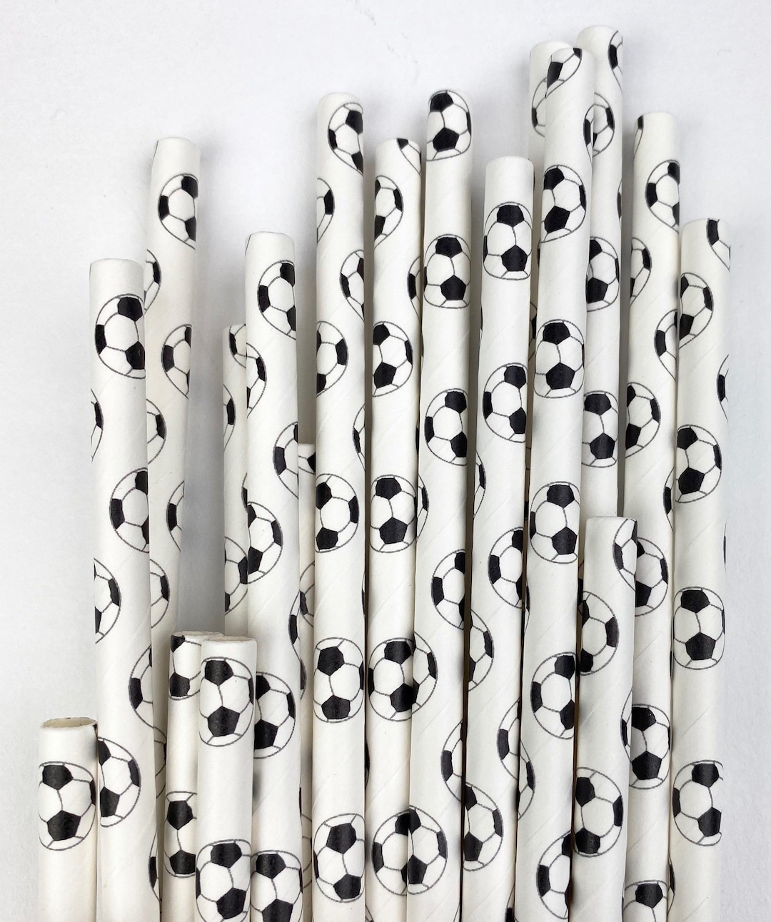 25-pack Soccer Ball Paper Straws - Perfect for Soccer-themed Parties, 7 ...