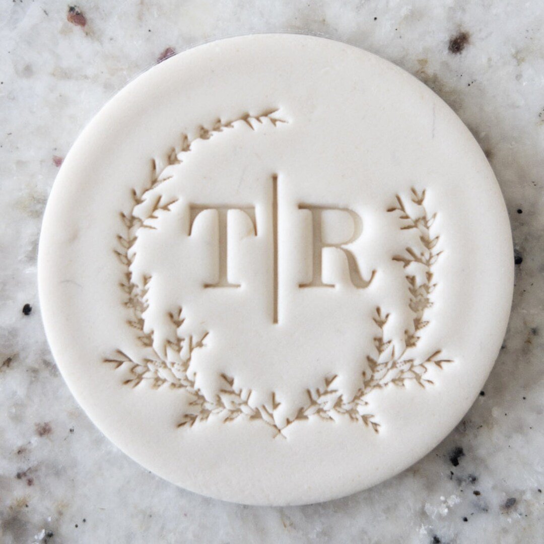 CUSTOM Wedding Initials With Wreath and Line 2 Detail Cookie Biscuit ...