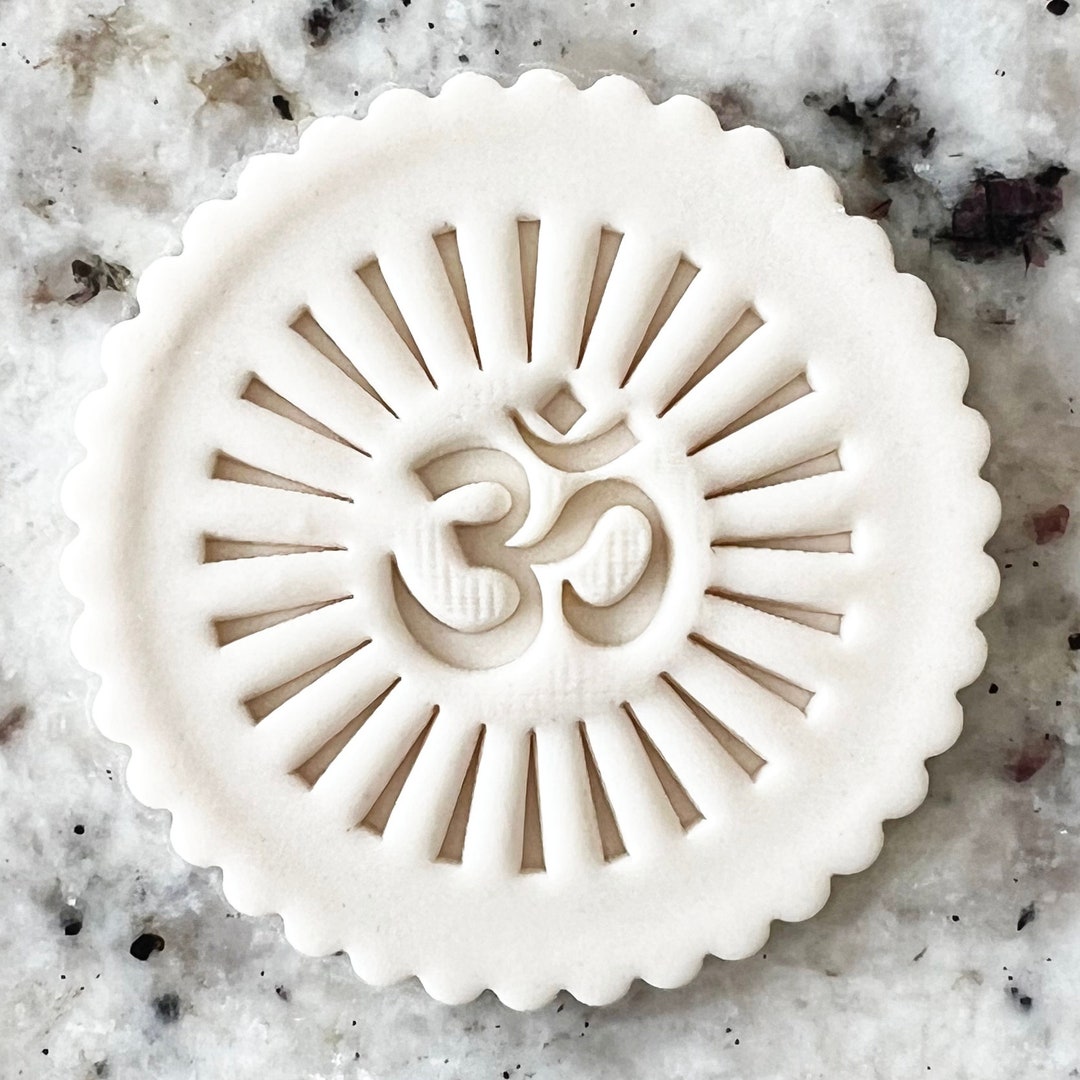 Om Sign With Circle Burst Diwali Cookie Biscuit Embosser Stamp Hindu ...