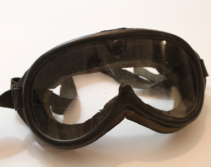 Vintage Military Goggles | Racing or Motorcyclist Goggles | Costume and ...