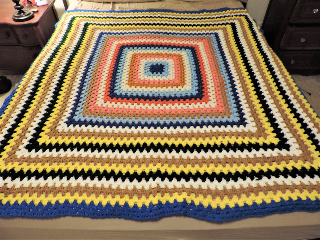 Queen Size Vintage Crochet Comforter | Afghan Blanket | Bedspread ...