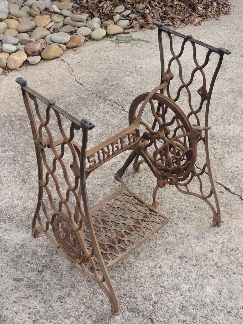 Vintage Cast Iron Singer Sewing Machine Base - Etsy