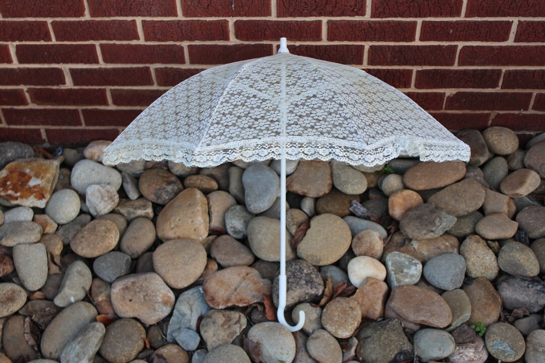 Vintage White Lace Parasol | Victorian Photoshoot | Wedding Decor - Etsy