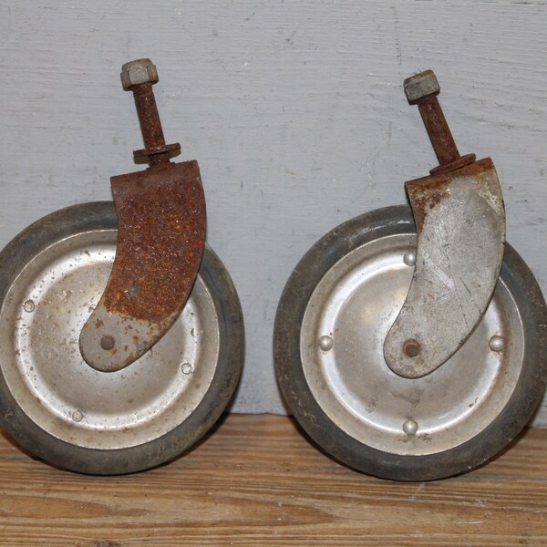 Miniature Wagon Wheels - Etsy