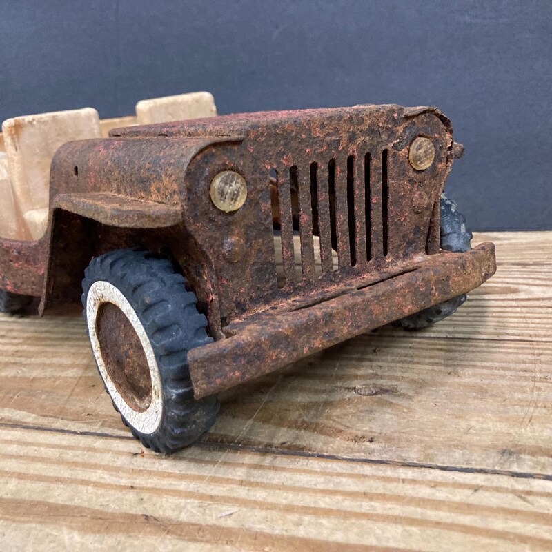Rusty Truck - Etsy
