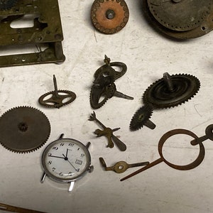 Collection Vintage Brass Clock Parts Gears, Clock Mechanisms, and ...