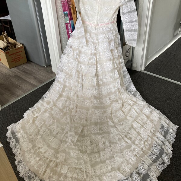 Vintage Tiered Lace Wedding Dress - Etsy