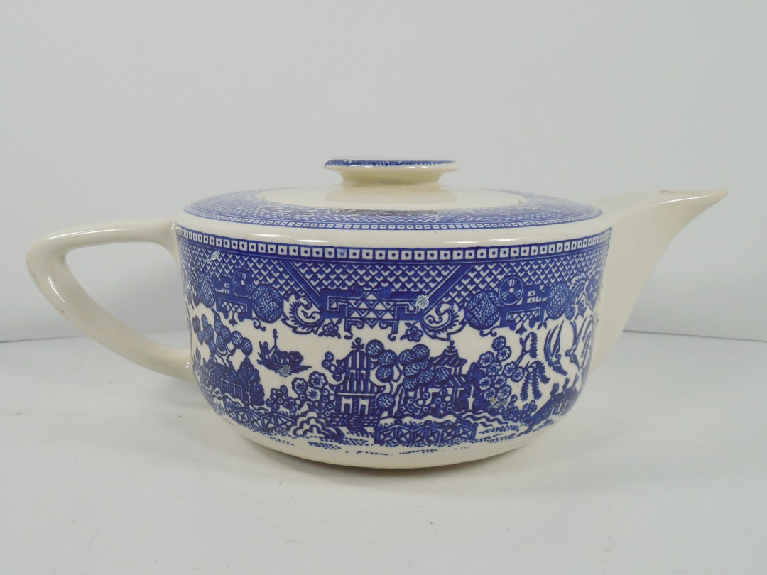 Blue Willow China Design English Stoneware Teapot Kettle White and ...