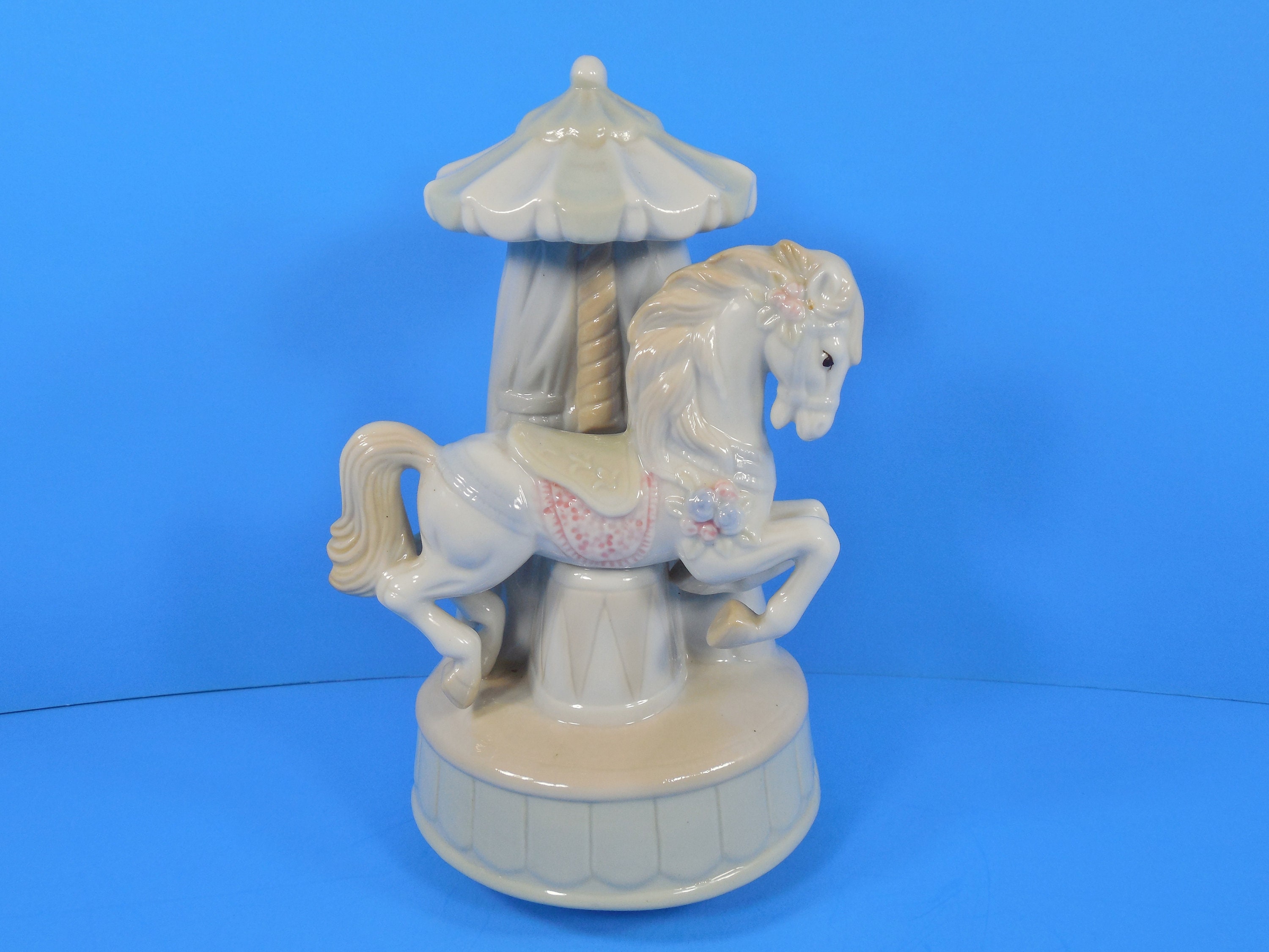 1990 Carousel Horse Porcelain Figurine Rotating Motion Music Box Plays Song the Impossible Dream ...