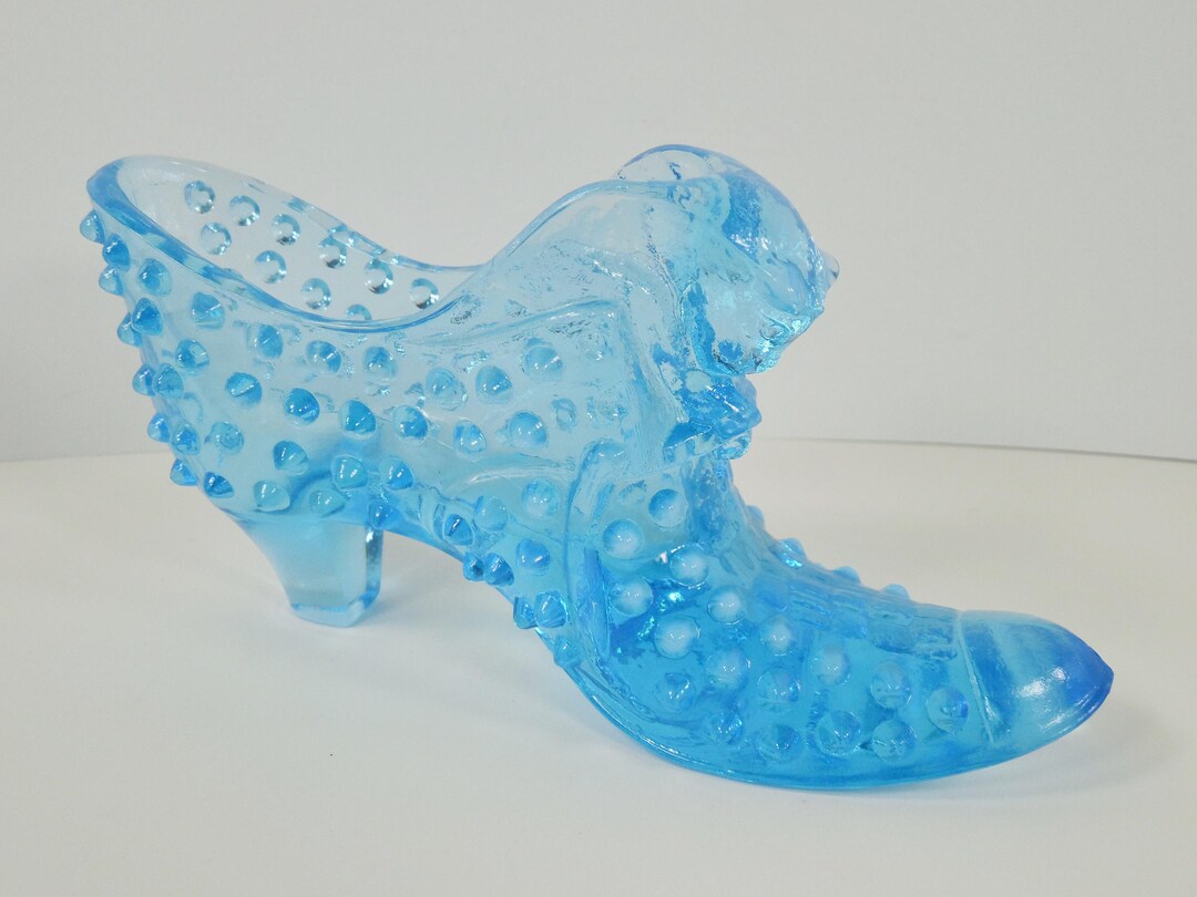 Fenton Blue Opalescent Hobnail Cat Head Glass Shoe Figurine Blue Art ...