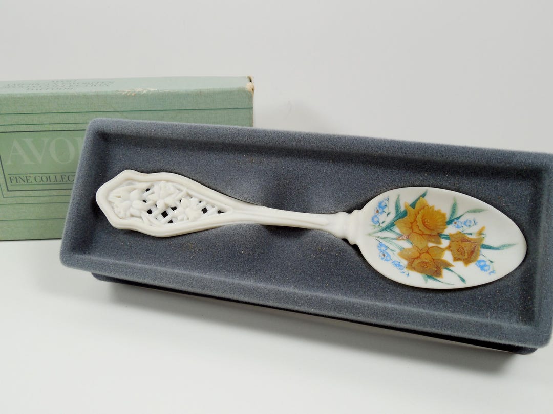 Daffodil Flower Porcelain Spoon Avon 1988 American Favorites Spoon ...