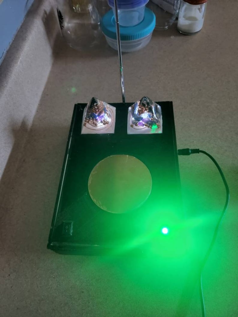 Dual Pyramid Radionics Manifest/wish Machine - Etsy