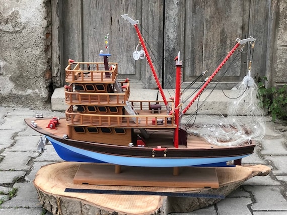 Huge Model Ships