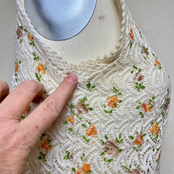 Sz. M 1960's Acrylic Yarn Top - Gem