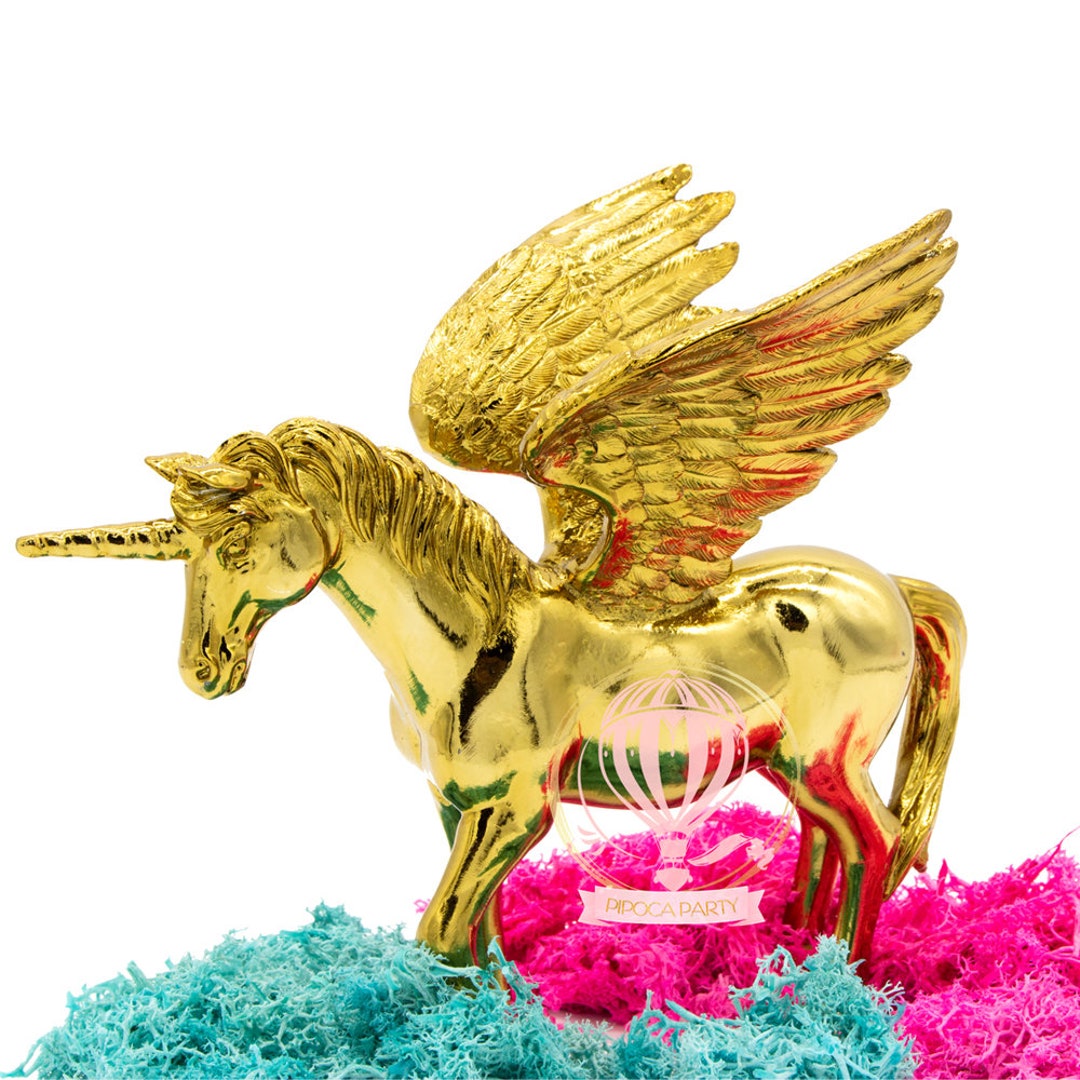 Golden Pegasus Ornament, Gift, Centerpiece, Home Decoration - Etsy