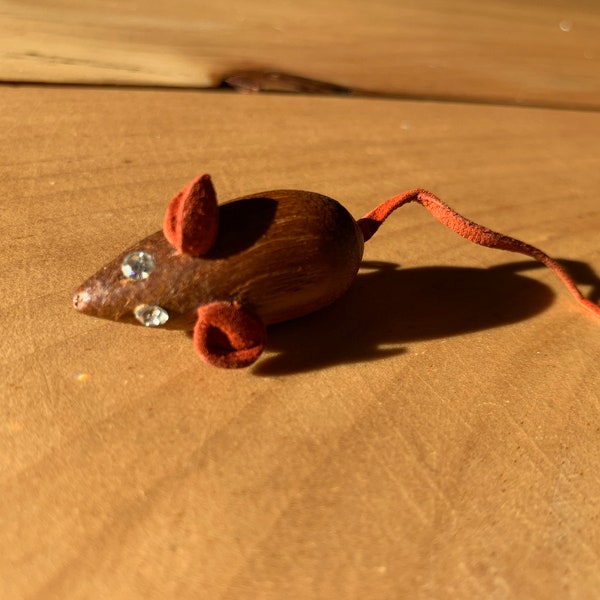 Vintage Mouse Pin - Etsy