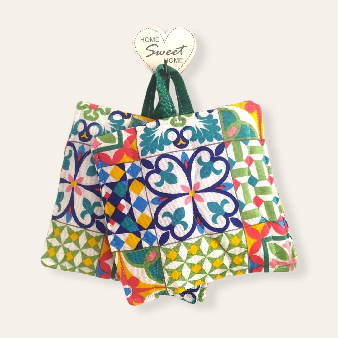 2 Majolica Pot Holders / Modern Pot Grab-set of 2/ Hot Pot Holders ...