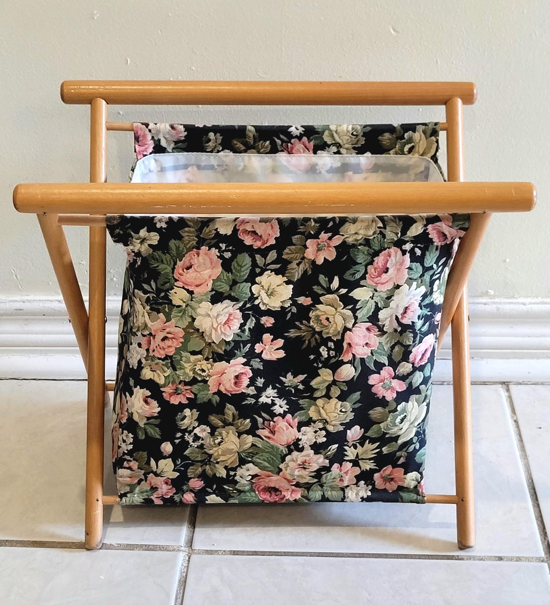 Vintage FOLDING Wood Frame Knitting Sewing BASKET Stand Magazine Holder ...
