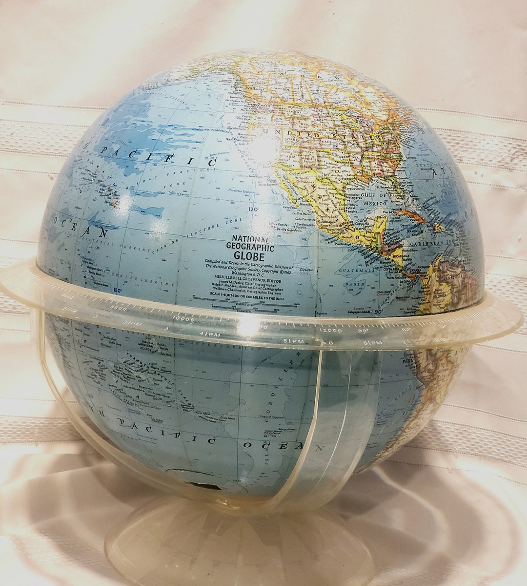 Vintage National Geographic World Globe With Acrylic Cradle 1962 Mid ...