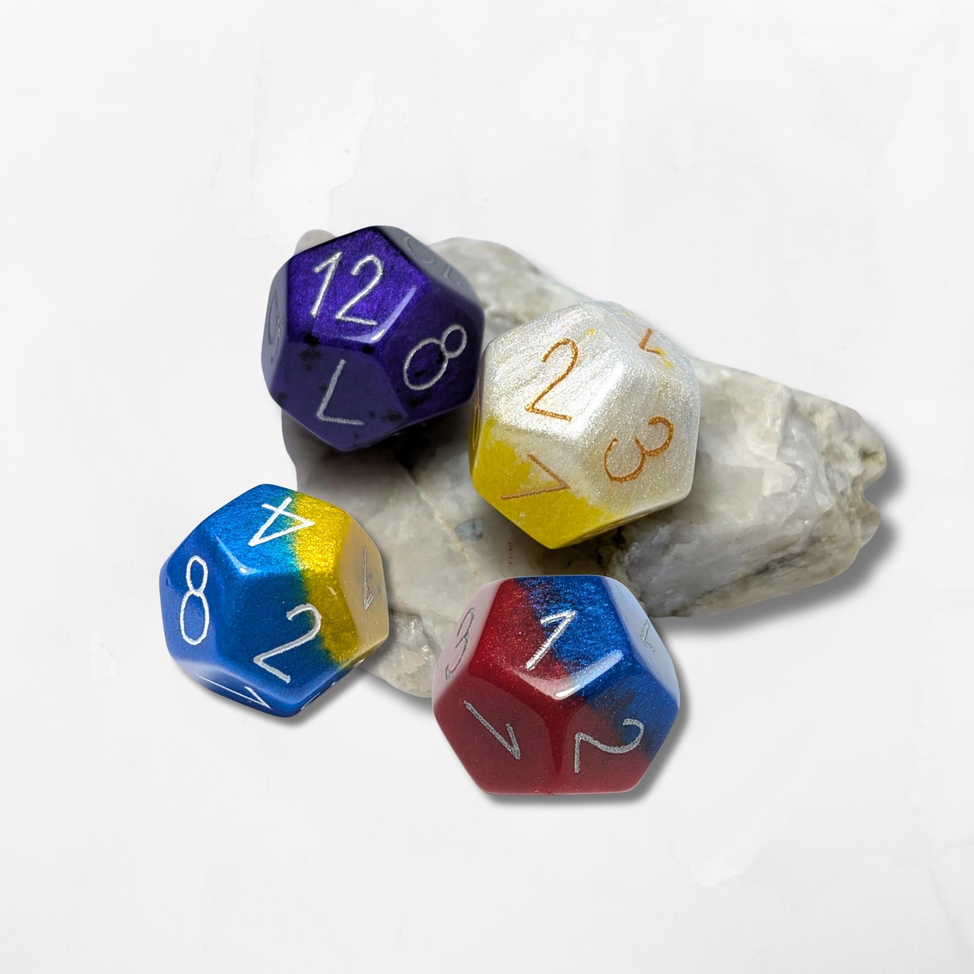 Custom Numbers and Colours D12 Dice DND Boardgame Glitter Shimmer ...