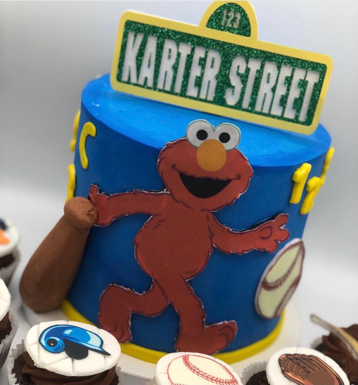Fondant Elmo Cake Topper