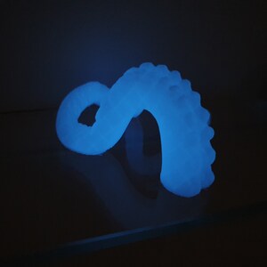 Octopus Tentacle Phone Stand, Phone Holder 3D Printed, Many Colours - Etsy